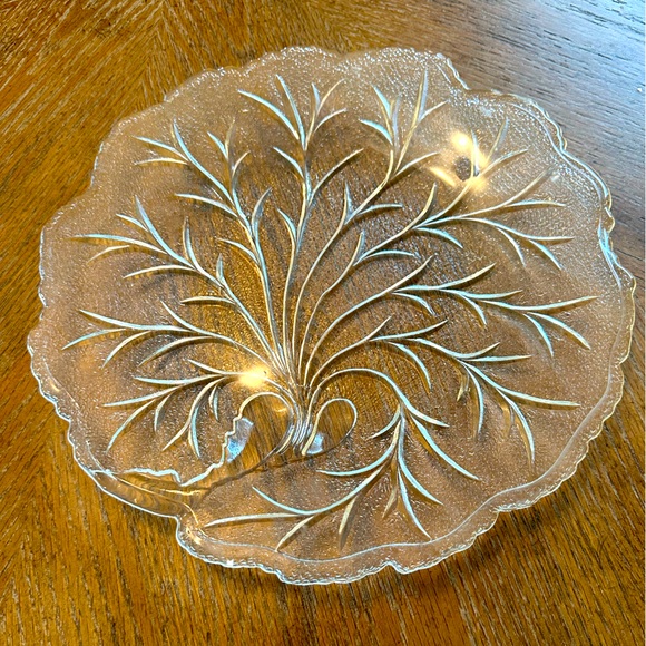 Indiana Glass | Dining | Tree Design Indiana Glass Plate No Chips Or ...